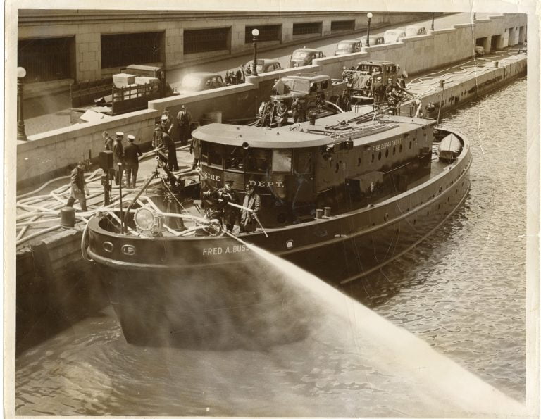 Chicago Fireboat River & Lake Tours • Chicago Fireboat History